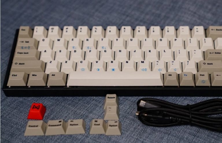 Tada68 Pro - Cherry Switch - Bluetooth - PBT - Gearzone.vn