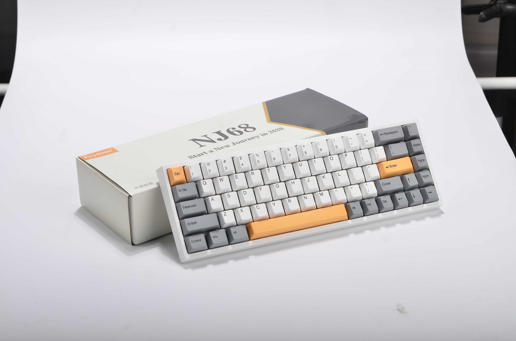 [HÀNG CÓ SẴN] Bàn Phím Cơ NJ68 MAX - Bluetooth + 2.4G - Gearzone.vn